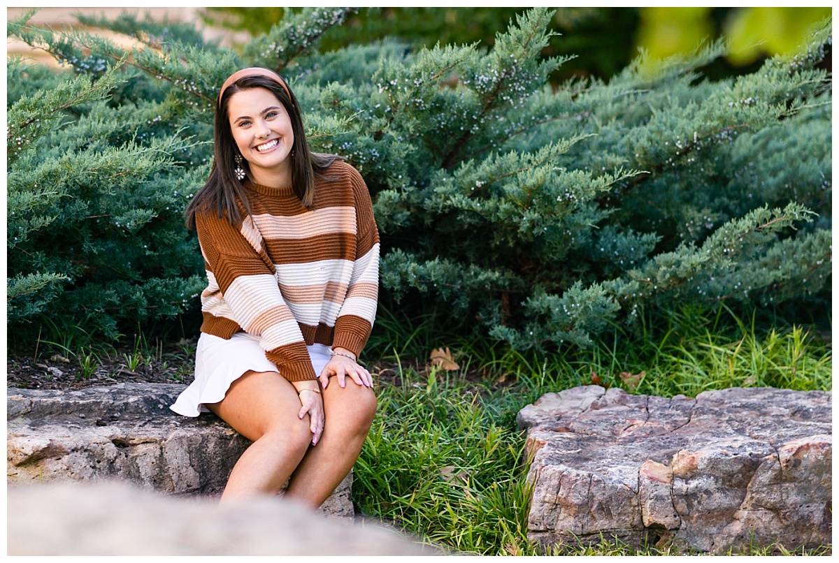 Audrey | A Fall Senior Session at Stephens College Equestrian Center ...