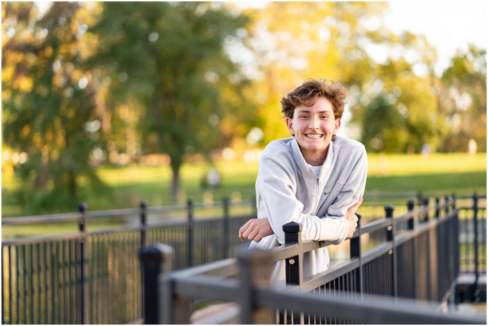 Logan Sumner | Stephens Lake Park Senior Session | Hannah Carr ...
